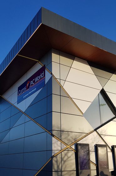 Currys PC World – Fort Kinnaird Retail Park - Case Study - Titan Facades